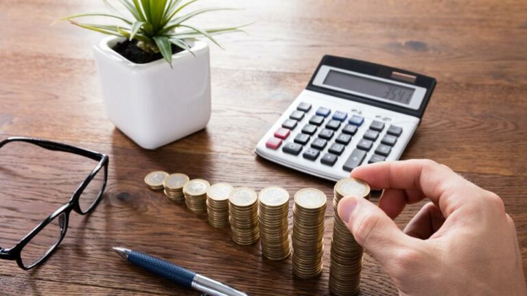 Types of Budgets - 4 Common Budgeting Methods & How They're Used!